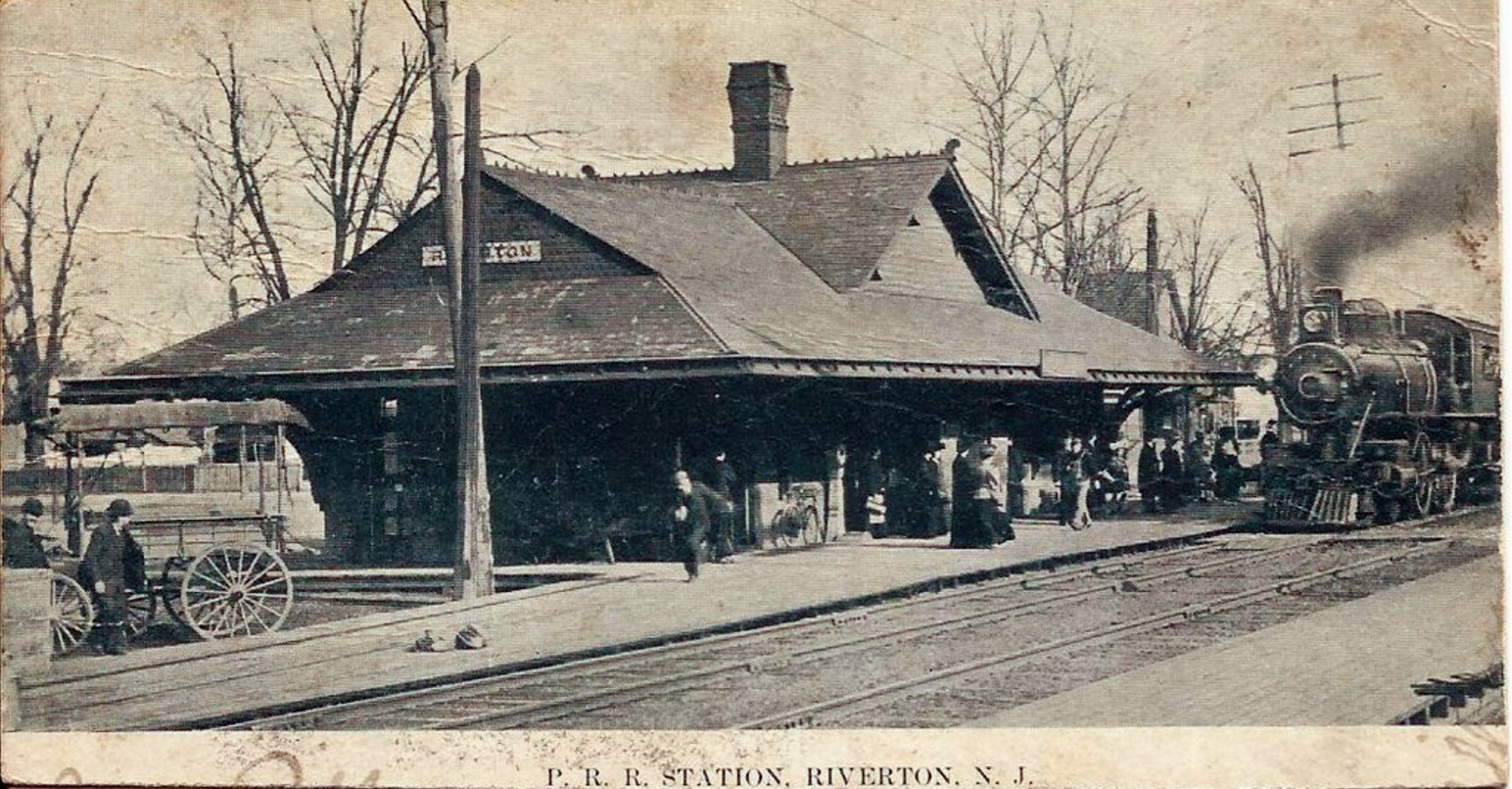 Riverton - Railroad Station - c 1910 | Riverton | Old Pictures of ...